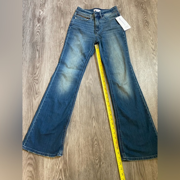 Athleta | Jeans | Brand New Athleta Jeans | Poshmark